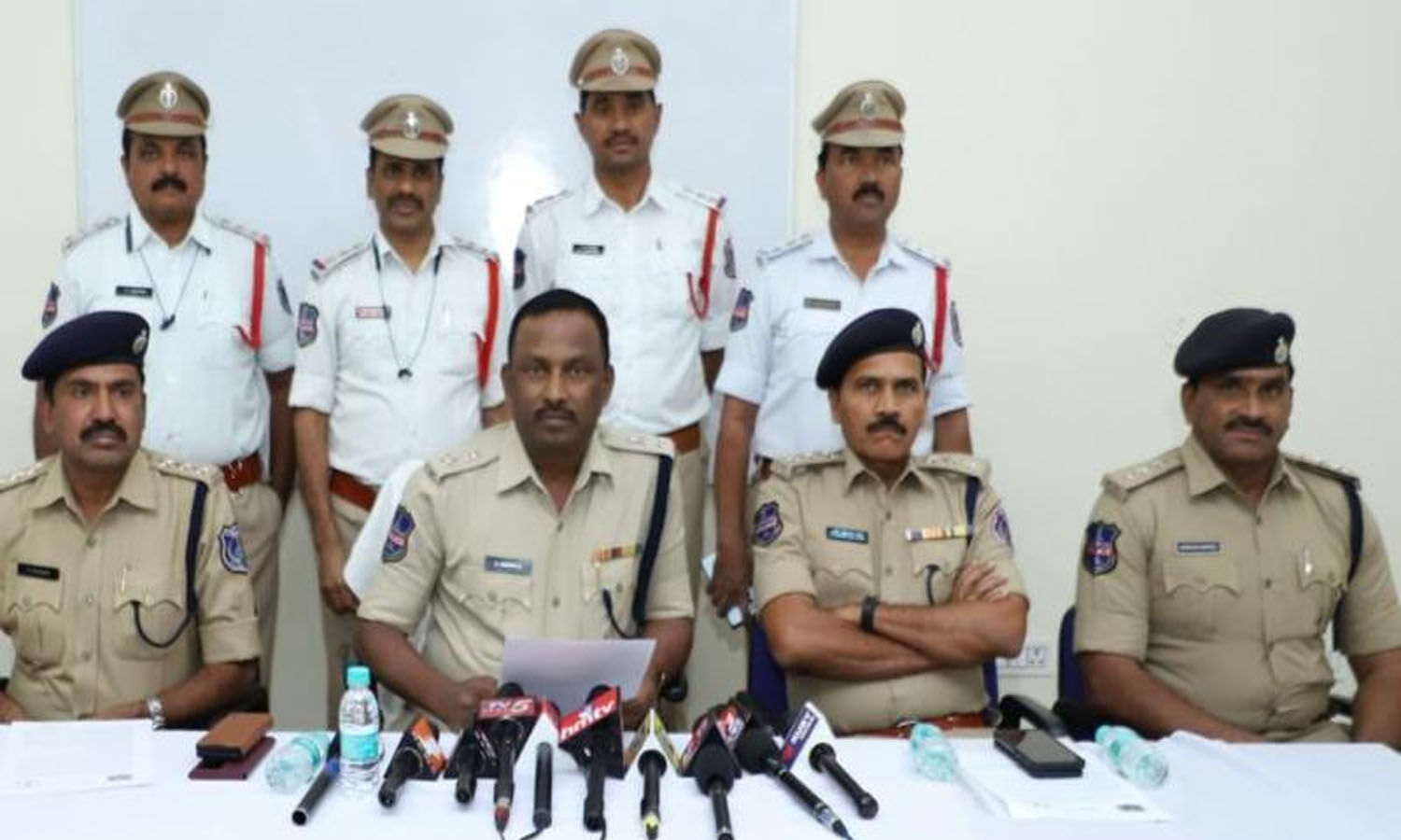 చైన్ స్నాచింగ్‌లు, డ్రంక్ అండ్ డ్రైవ్ పై నిఘా కోసం ప్రత్యేక డ్రైవ్ ...