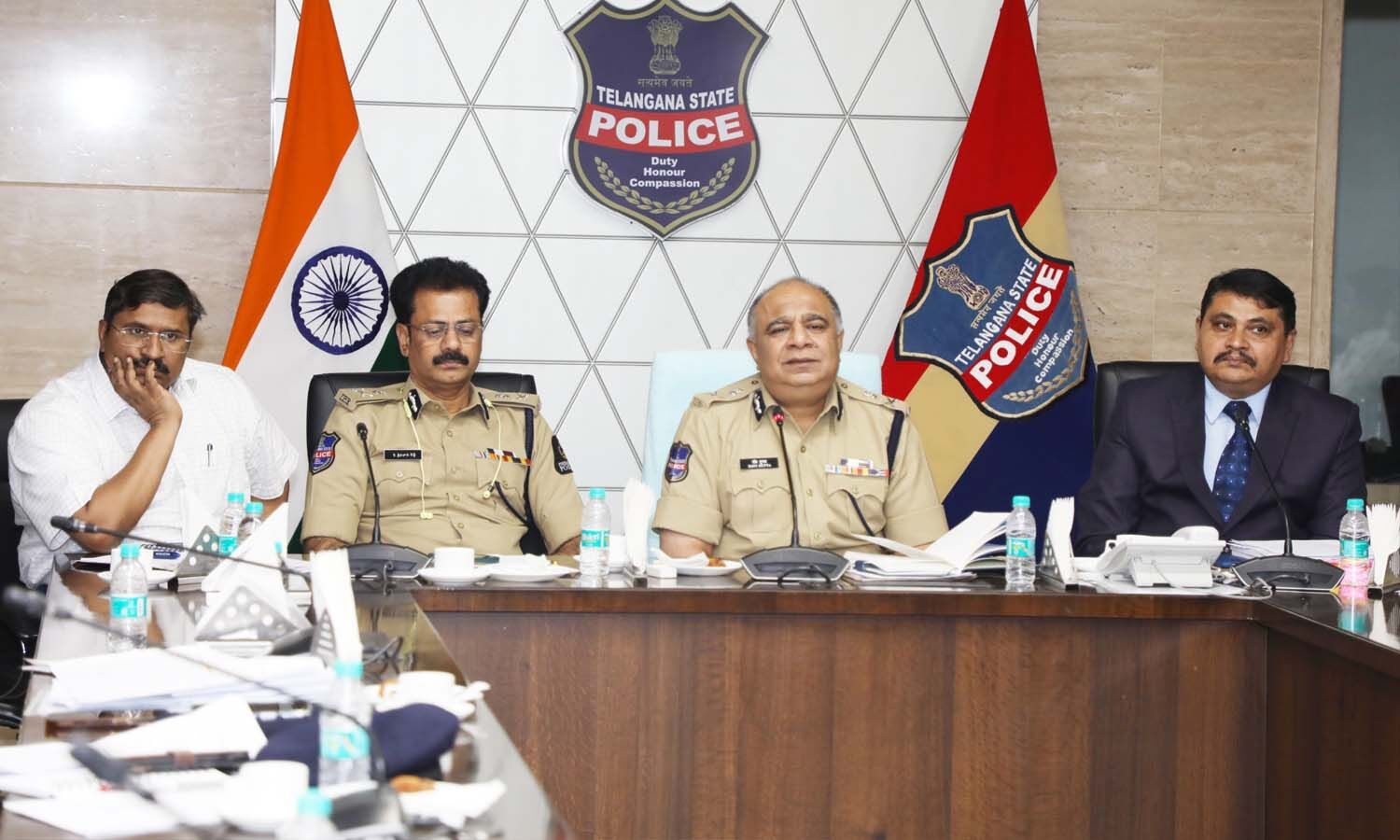 రోడ్డు భద్రతా మాసోత్సవాలు.. వివిధ కార్యక్రమాలను ప్లాన్ చేసిన తెలంగాణ ...