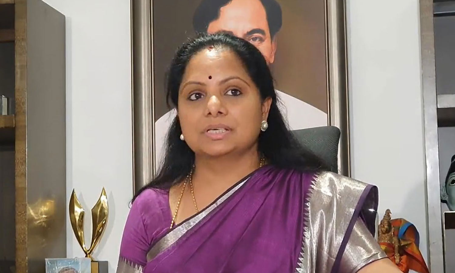 ప్రధాని మోదీని పెద్దన్న అన్నసీఎం రేవంత్‌ వ్యాఖ్యలపై ఎమ్మెల్సీ కవిత ఫైర్ ...