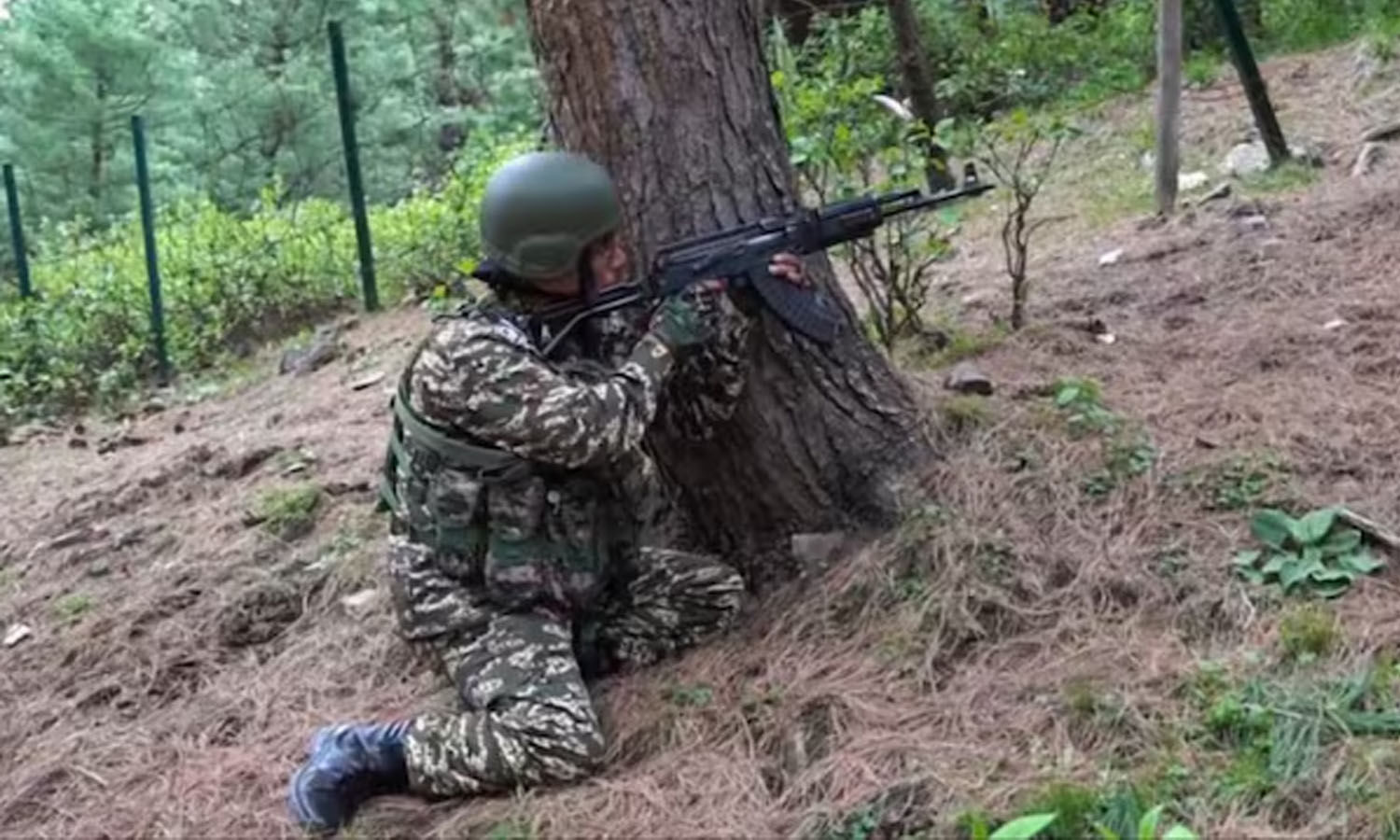 BREAKING: ఎల్ఓసీ వెంబడి కాల్పులు ప్రారంభించిన పాక్‌ | Pak opens firing ...